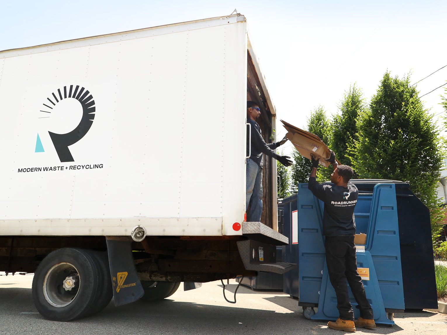 Cleanstream - Our Multi-stream Recycling Service | RoadRunner